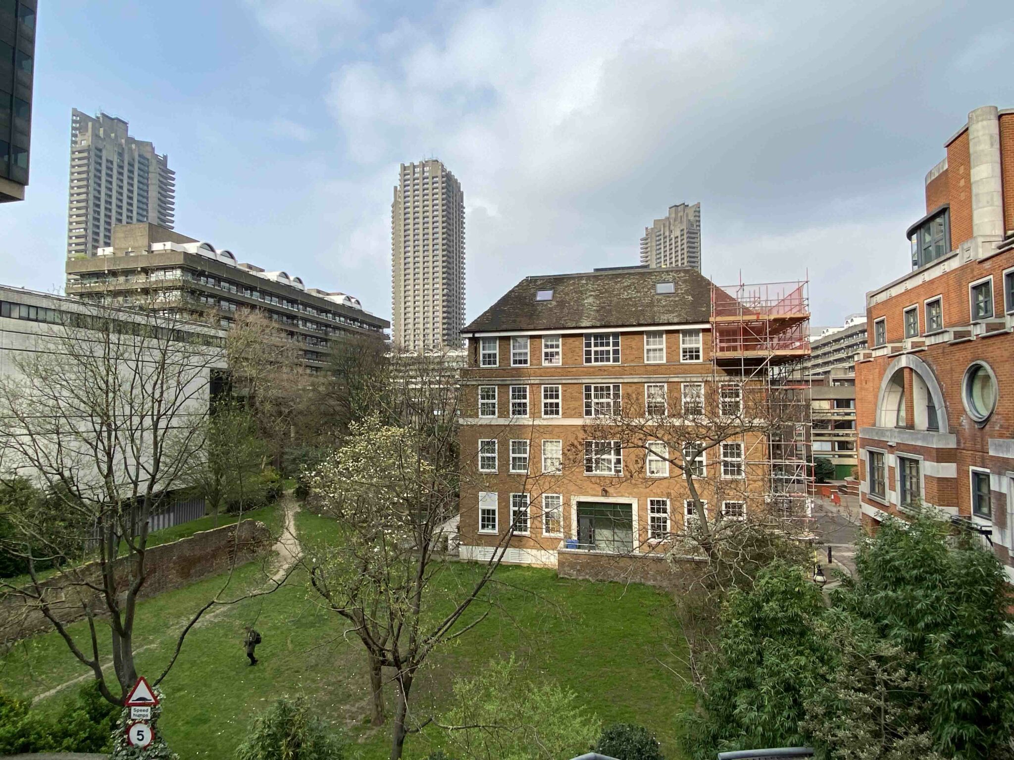 Barbican Highwalks: Walk this Way