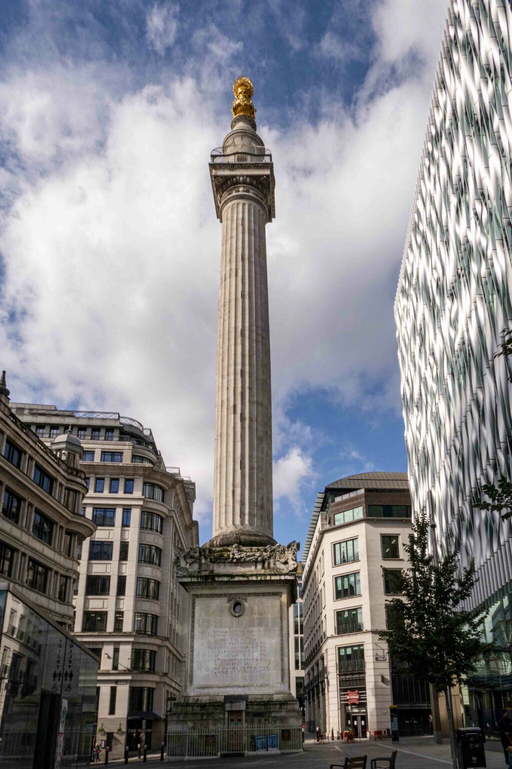 A visit to....The Monument to the Great Fire of London - Six in the City